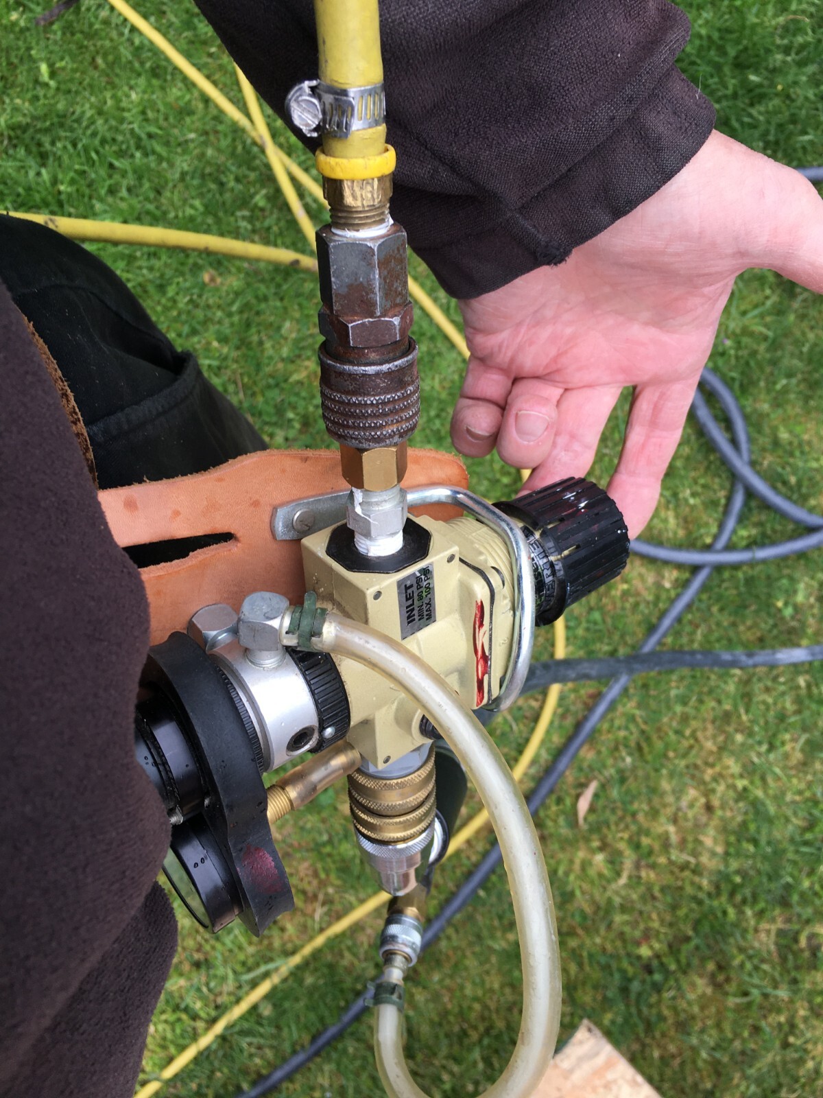 Mattson ATOM-miser HVLP Spray Air Regulator and Graco XT Series ...