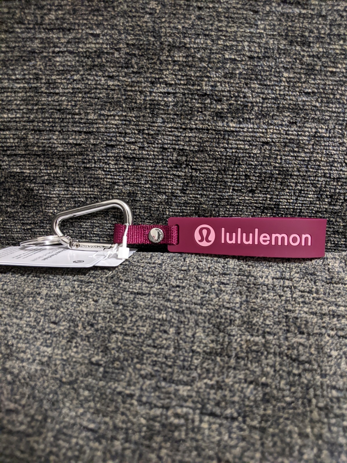 Lululemon Silicone Keychain Deep Luxe/Pink Tide | eBay