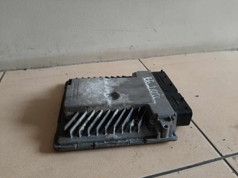 Original VW Passat B6 3C Engine Control Unit ECU 03G906018 AS | eBay