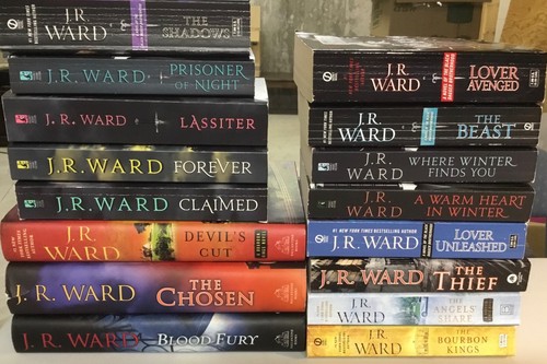J R Ward Black Dagger Brotherhood and More 3 HC- 13 PB Lot 16 | eBay