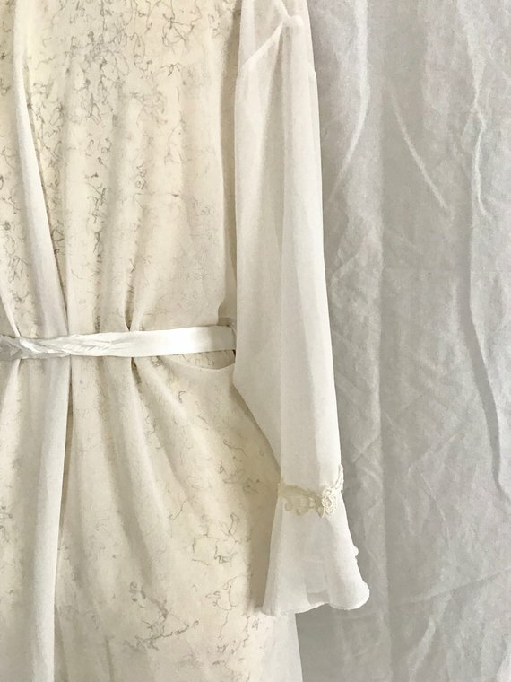 Vintage White sheer robe ribbon flutter sleeve S - Gem