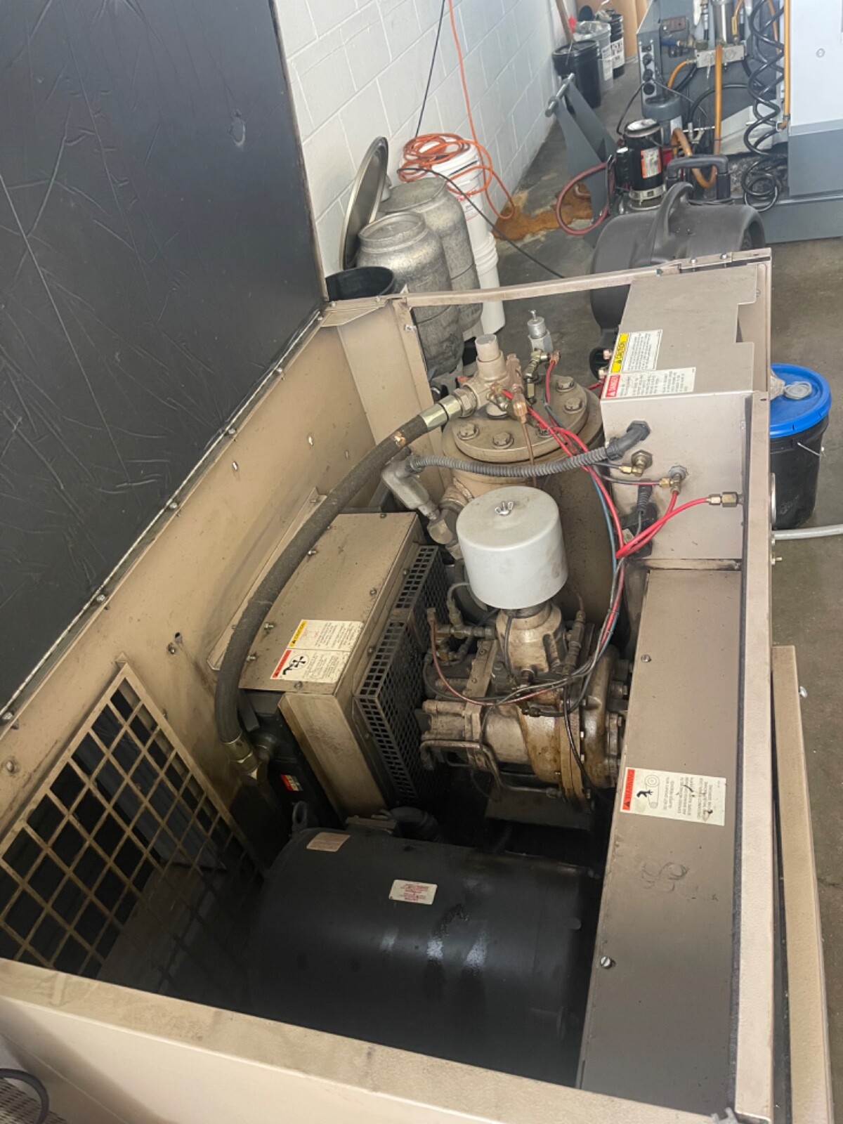 AirComp 30HP Air Compressor And ZEKS Dryer BOTH IN GREAT CONDITION ...