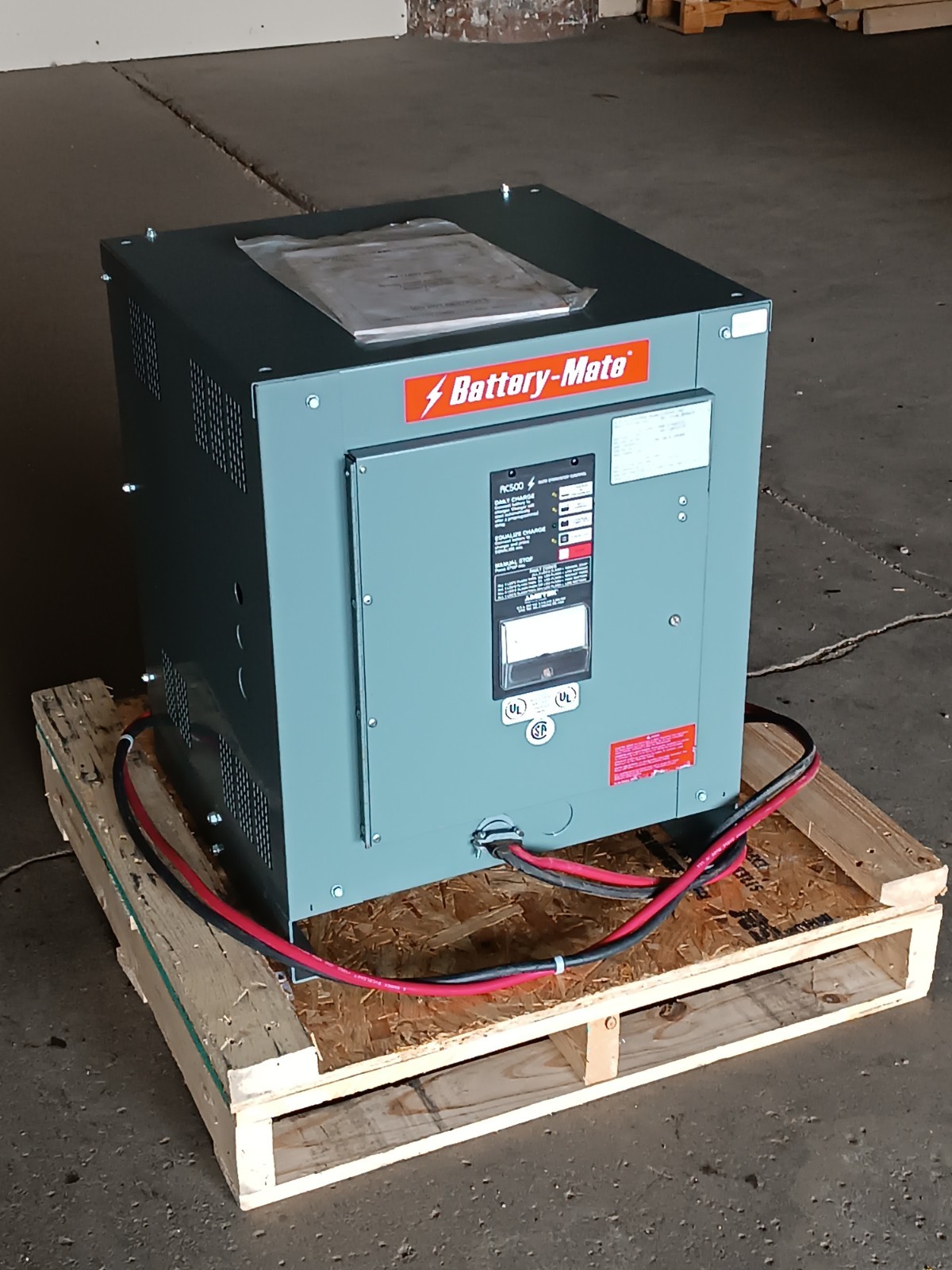 Ametek Battery-Mate 750H3-18C Industrial Battery Charger 36VDC 208/240 ...