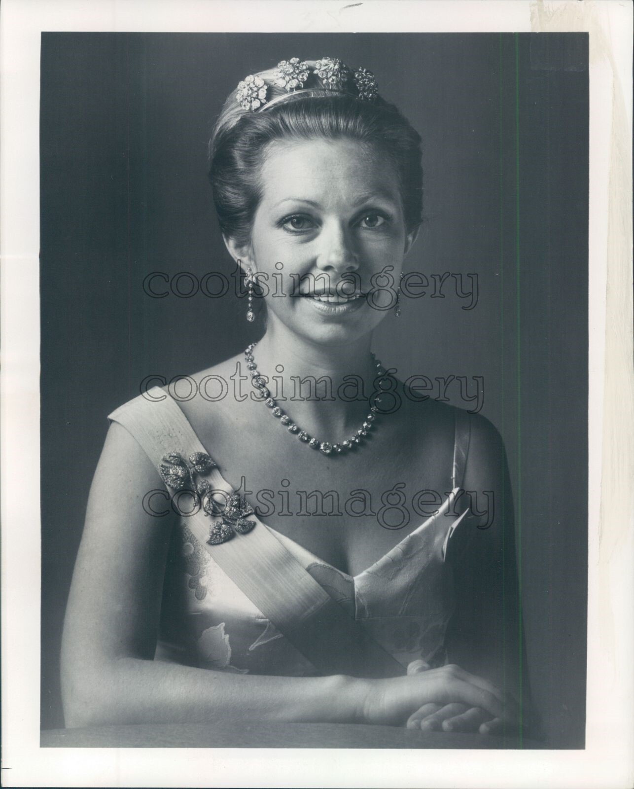 Royal Jewels of the World Message Board