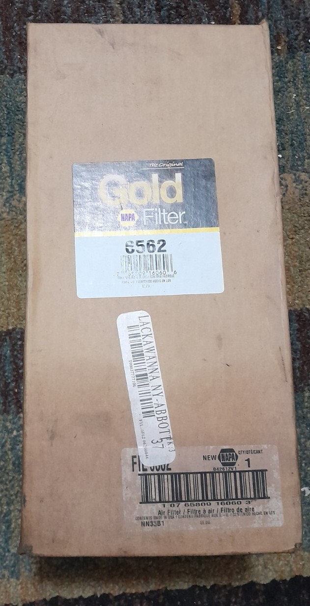 NAPA 6562 - Air filter cross reference