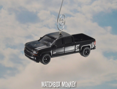 Blackout 2018 Chevy Silverado Midnight 1500 Crew Cab Pickup Christmas ...