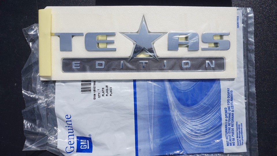 NOS GM 2007-2013 Chevy GMC Silverado Tahoe Texas Edition Nameplate ...