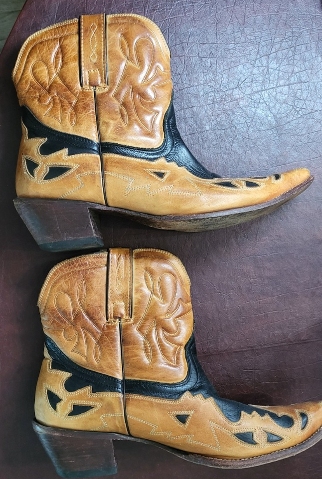 WESTERN COWBOY WESTERN BOOTS ANKLE HEIGHT CHARLIE HORSE 9.5B | eBay
