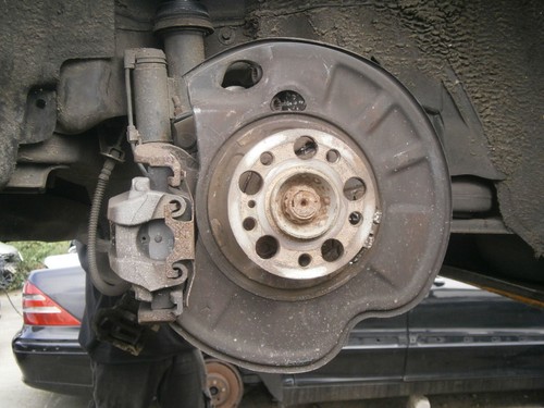 MERCEDES W221 S CLASS - REAR HUB RIGHT HAND - 2213502208 | eBay