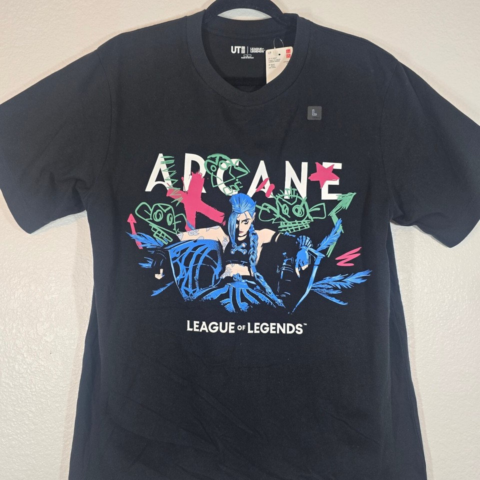 Uniqlo ARCANE League of Legend Men Large UT Graphic T-Shirt Black Short ...