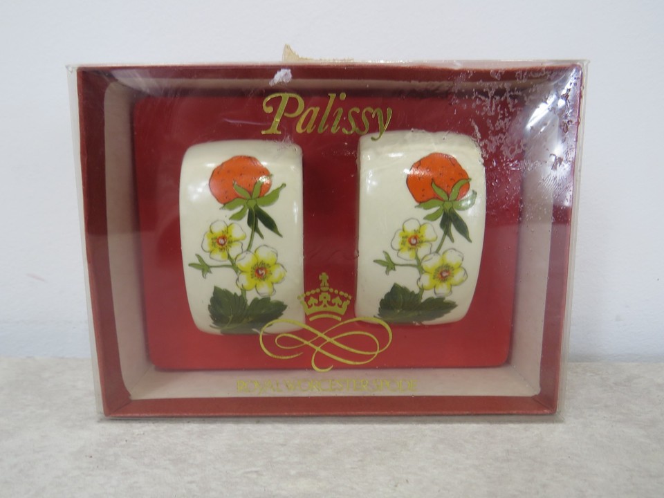 Royal Worcester Spode Palissy Napkin Rings and Egg Cups | eBay UK