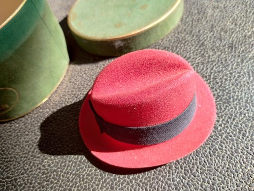 Vintage Stetson Salesman Sample Felt Hat Green Box Red Hat Doll Size | eBay