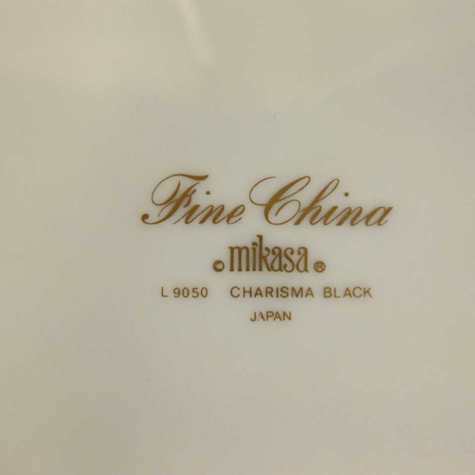 Mikasa Charisma Black Dinner Plates L9050 Lot of 4 Japan Black Rim Pink ...