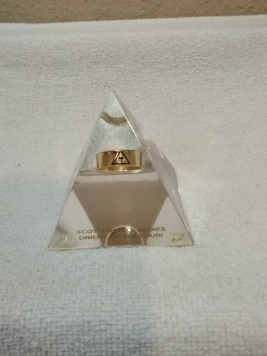 Scottish Rite Bodies Orient Of Missouri Masonic Ring inside Lucite ...
