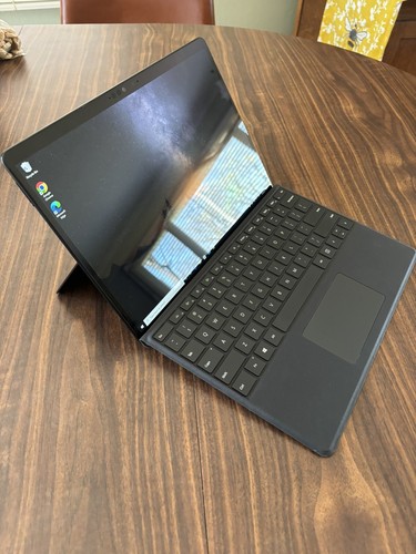 Microsoft Surface Pro X 13" Touch (128GB SSD, Microsoft SQ1, 3.00 GHz ...