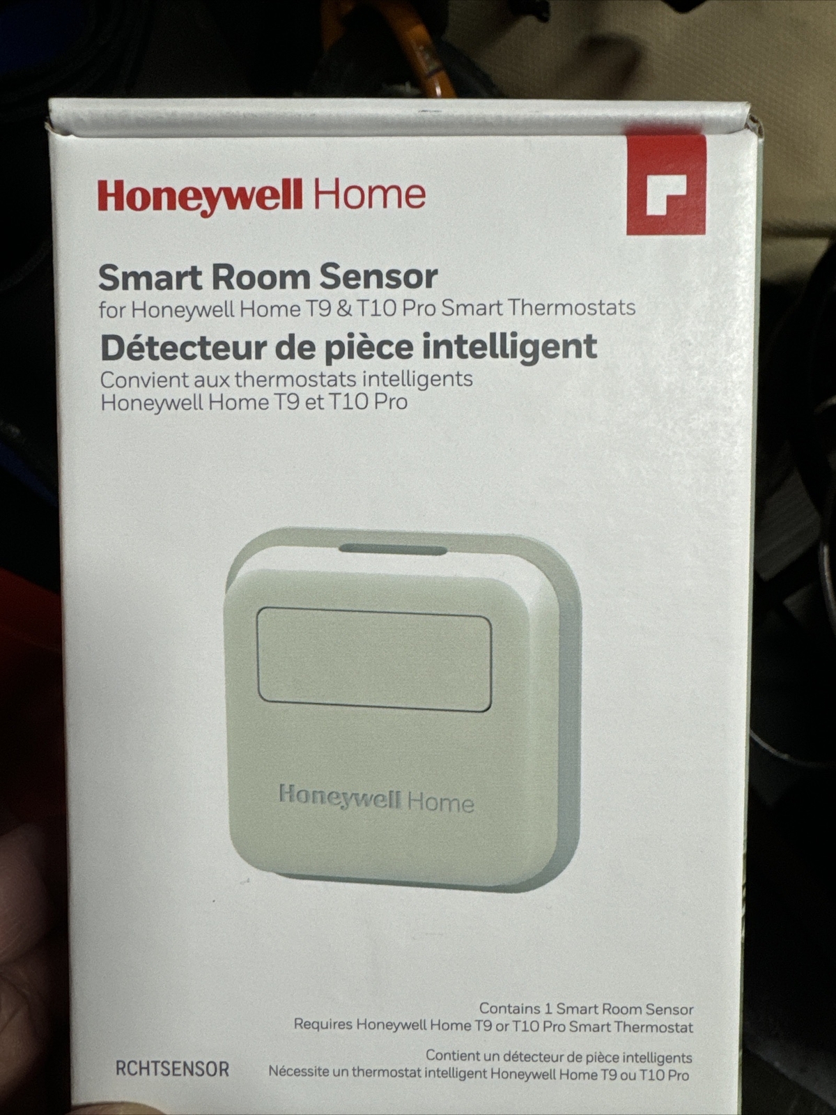Honeywell Home RCHTSENSOR-1PK, Smart Room Sensor Works with T9/T10 WiFi ...