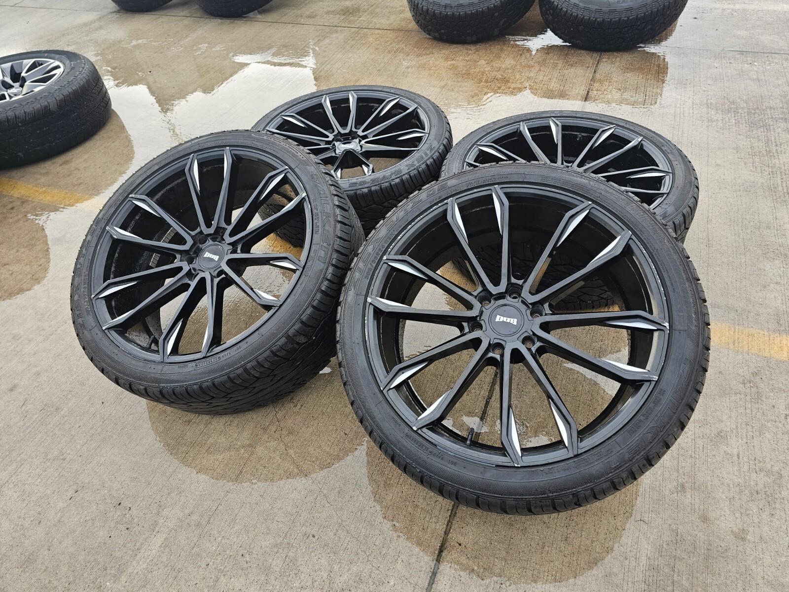 24x10 DUB Clout S252 wheels rims tires Chevy RAM 1500 Tacoma 6x139 6x5 ...