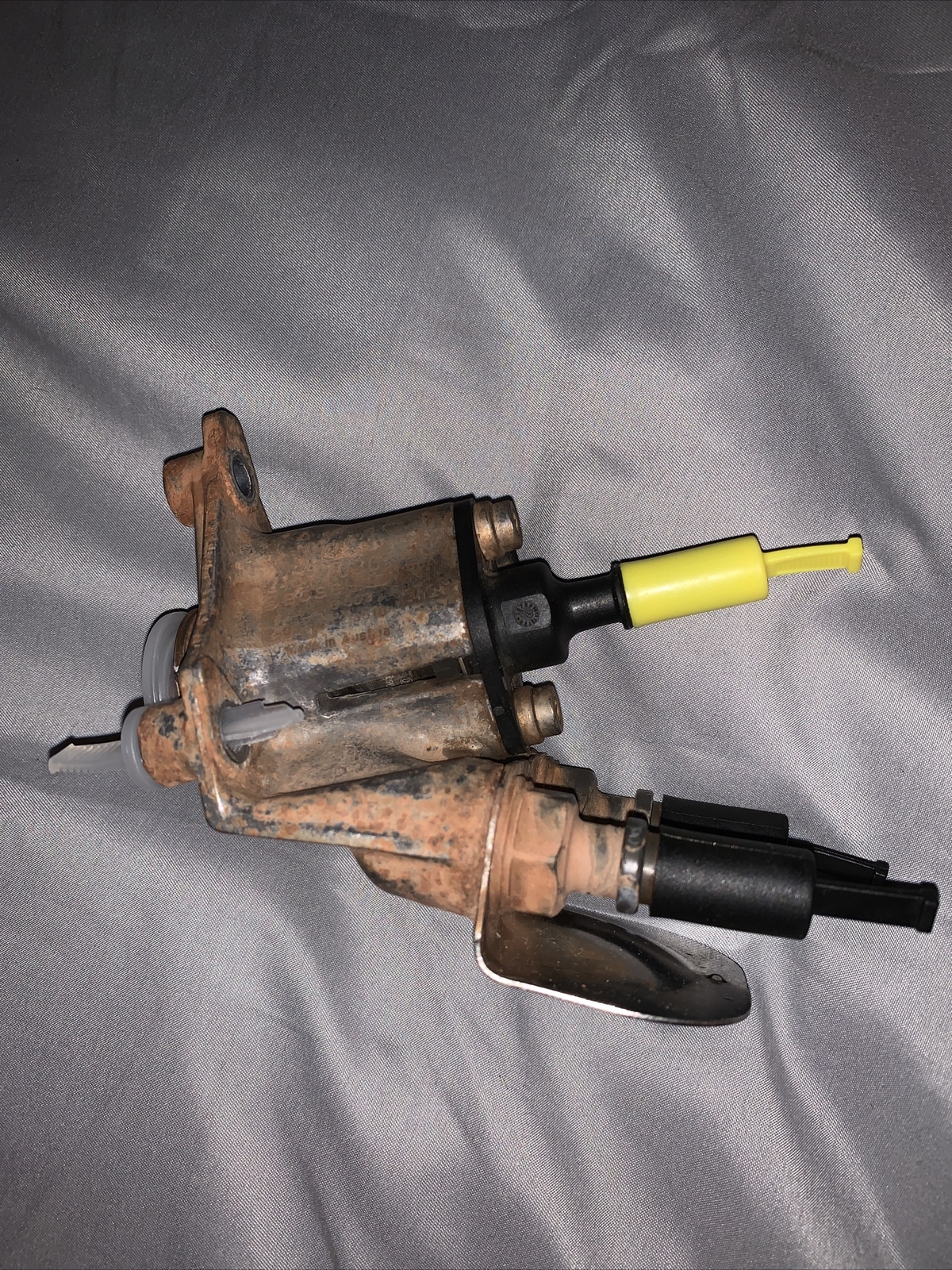 Mack (Bosch) DEF Dosage - Dozer Valve | eBay