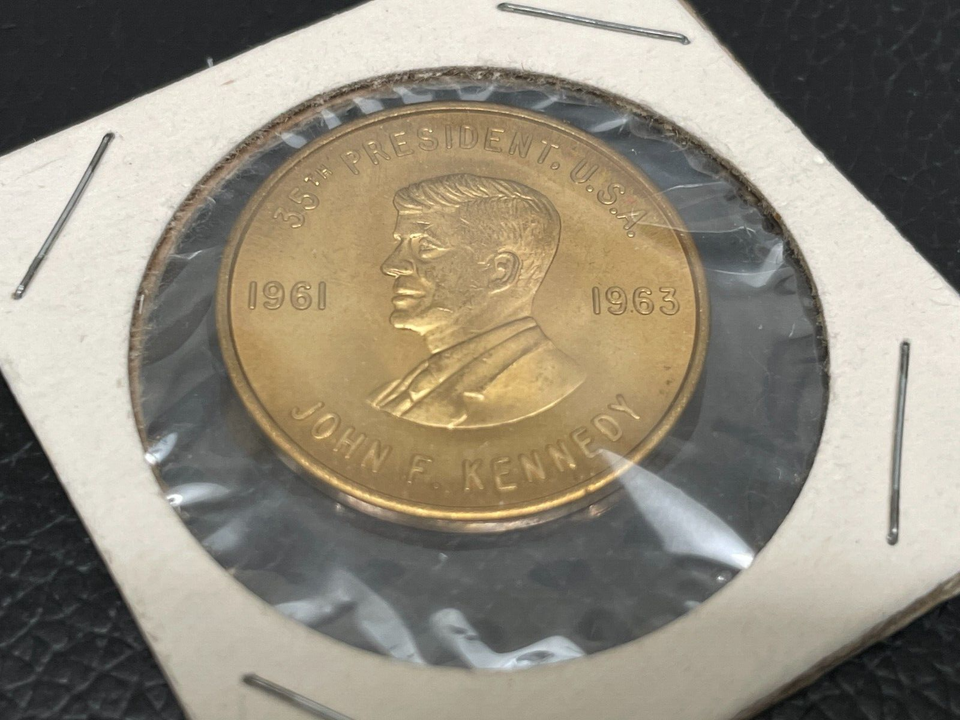 JOHN F KENNEDY 1961 - 1963 35th President USA Commemorative Token Coin ...