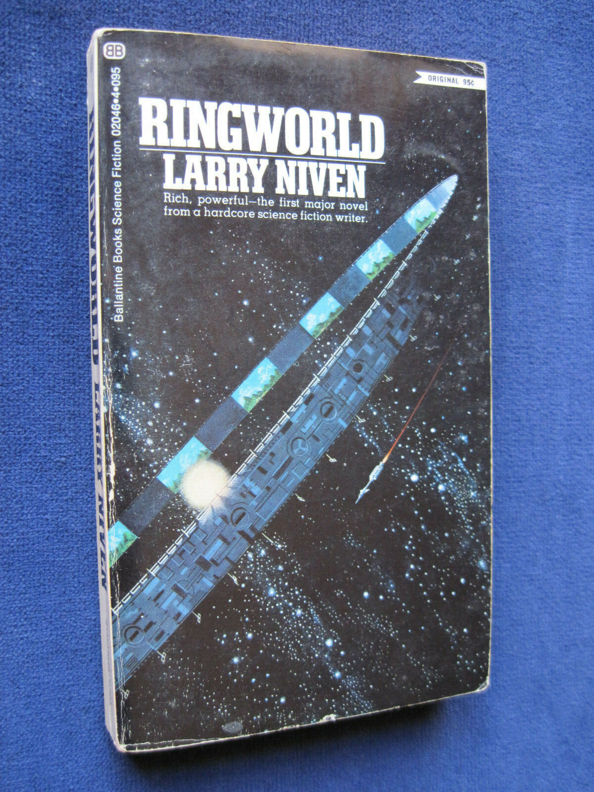 RINGWORLD - SIGNED by LARRY NIVEN - TRUE FIRST EDITION PAPERBACK ...