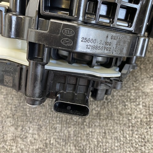 OEM New Thermostat Housing For Hyundai Kona Elantra Sedan 2.0L 25600 ...