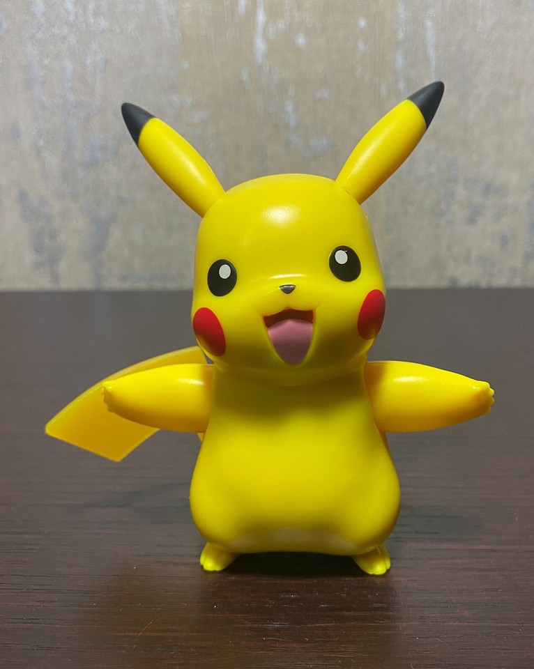 2019 Pokemon Pikachu Voice Light Up Cheeks Toy | eBay