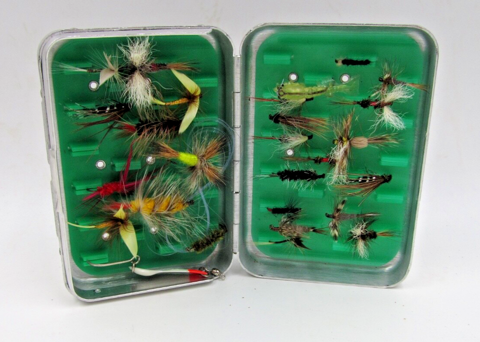 Vintage Perrine Fly Fishing Box with Flies, #68 | eBay