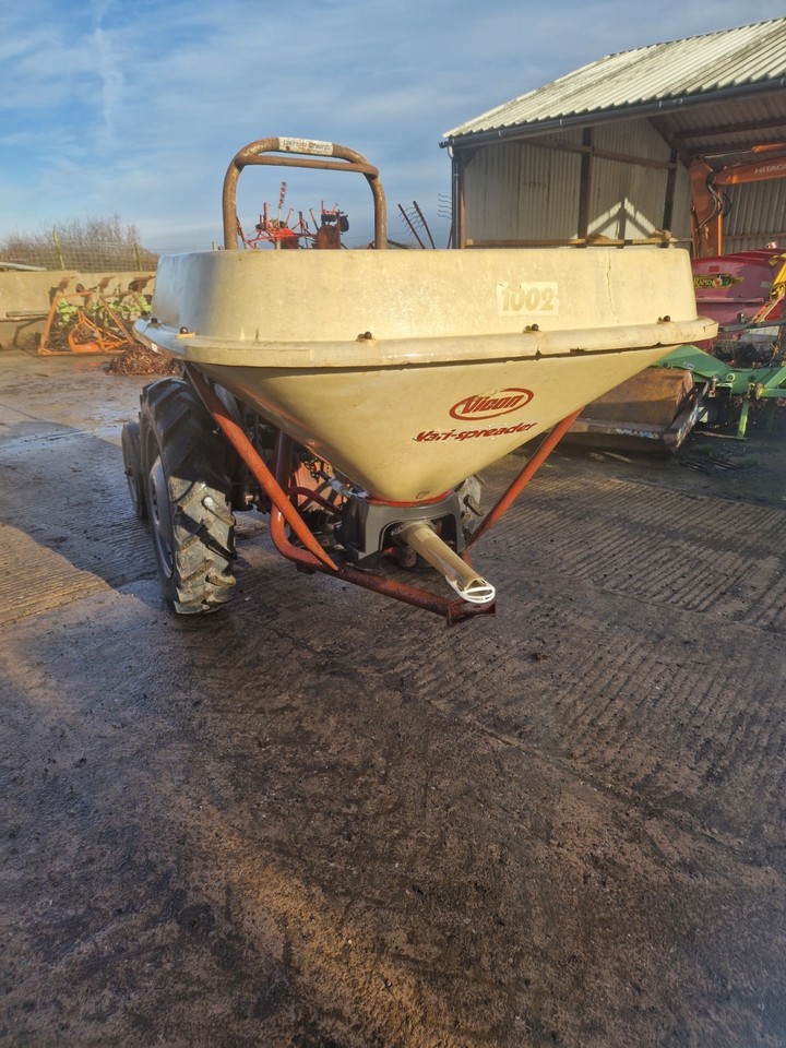 Vicon 1002 Vari Spreader. Fertilizer Spinner | eBay UK