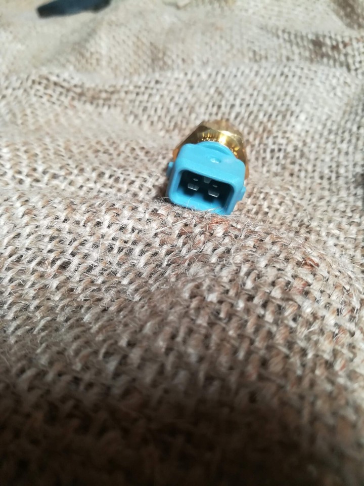 BMW E30 E 36 E28 E32 COOLAND TEMPERATURE SENSOR NEW OEM Bosch 0280 130 ...