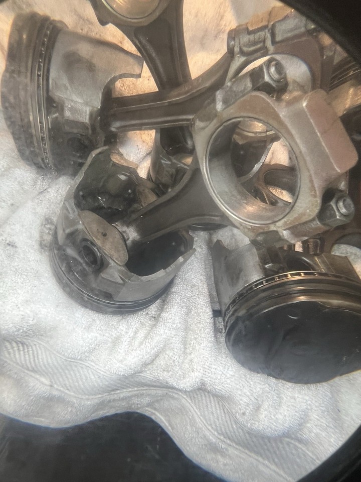 OEM 1968 Corvette BBC 427 Piston & Rod Bolt Set Ran 100% Nitro 3 Piston Damaged | eBay