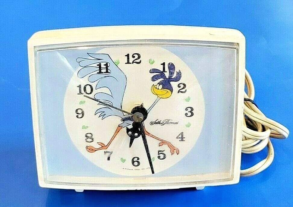 Vintage 1970 Road Runner Seth Thomas Alarm Clock Roadrunner 70 Mopar ...