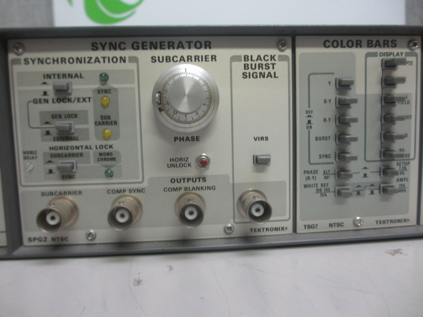 Tektronix 1410 NTSC Video Generator Mainframe for sale online | eBay