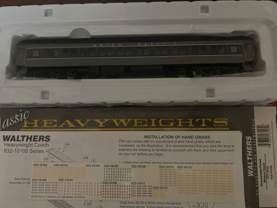 UNION PACIFIC "HEAVYWEIGHT" PAIR WINDOW COACH CAR- HO Scale-INTERIOR ...