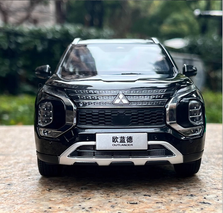 1/18 2023 Mitsubishi Outlander Diecast Model Black Color | eBay