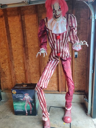 Spirit Halloween 7' Creepy Towering Clown Prop Seasonal Visions | eBay