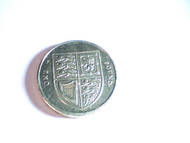 OLD ROUND 1 £ ONE POUND COIN 2014 ROYAL ARMS SHIELD RARE CIRCULATED ...