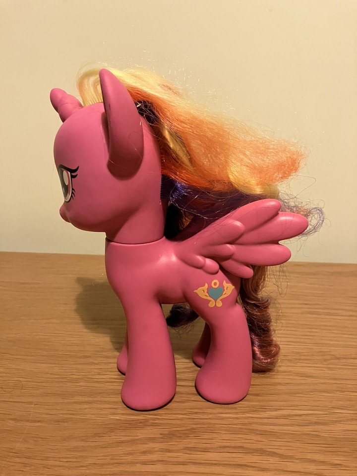 My Little Pony MLP Princess Cadence 8” Figure 2013 Great Condition ...