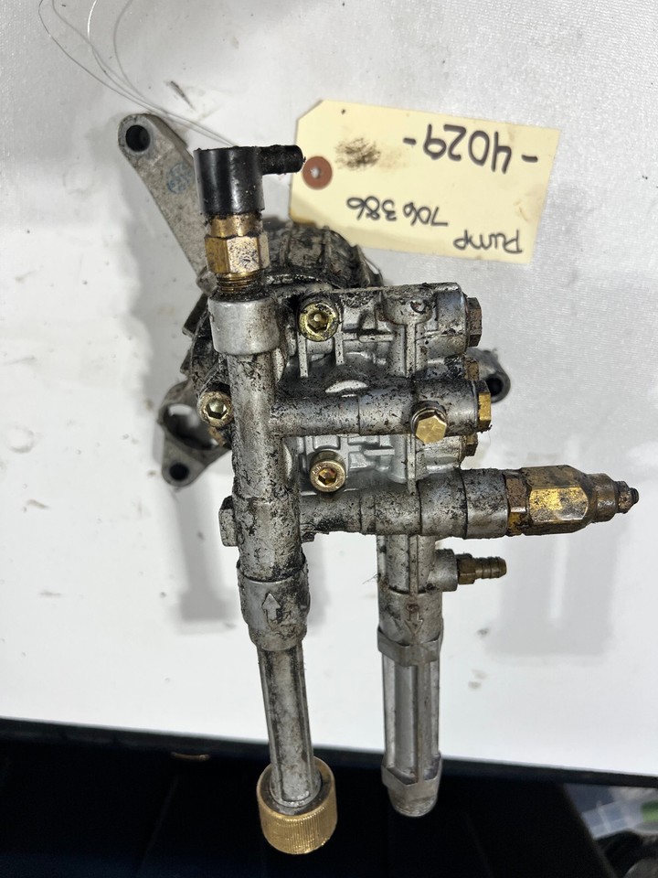 Genuine OEM Briggs & Stratton KIT-PUMP Part# 706386 (#4029) | eBay