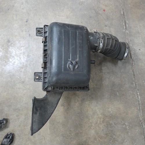 2002-2008 Dodge Ram Hemi 5.7L Air Cleaner Intake Filter Box Resonator ...