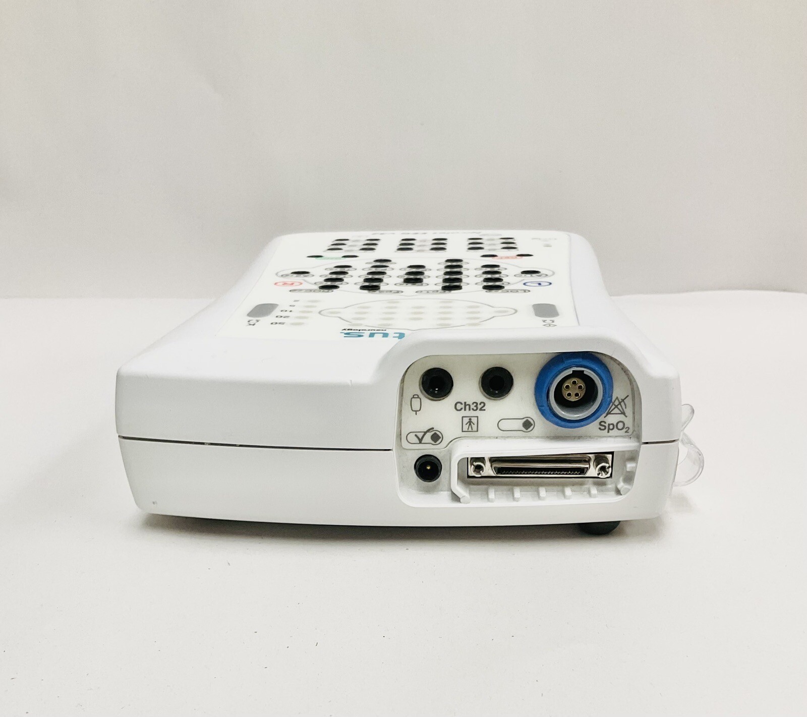 Natus Nicolet One v32 EEG System amplifier and headbox | eBay