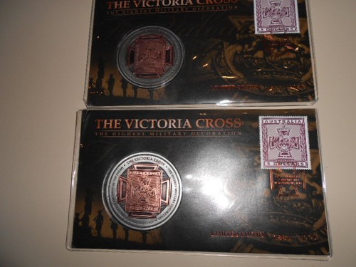 2015 VICTORIA CROSS PNC LTD EDITION 2 CONSECUTIVE NUMBERED VERY VERY ...