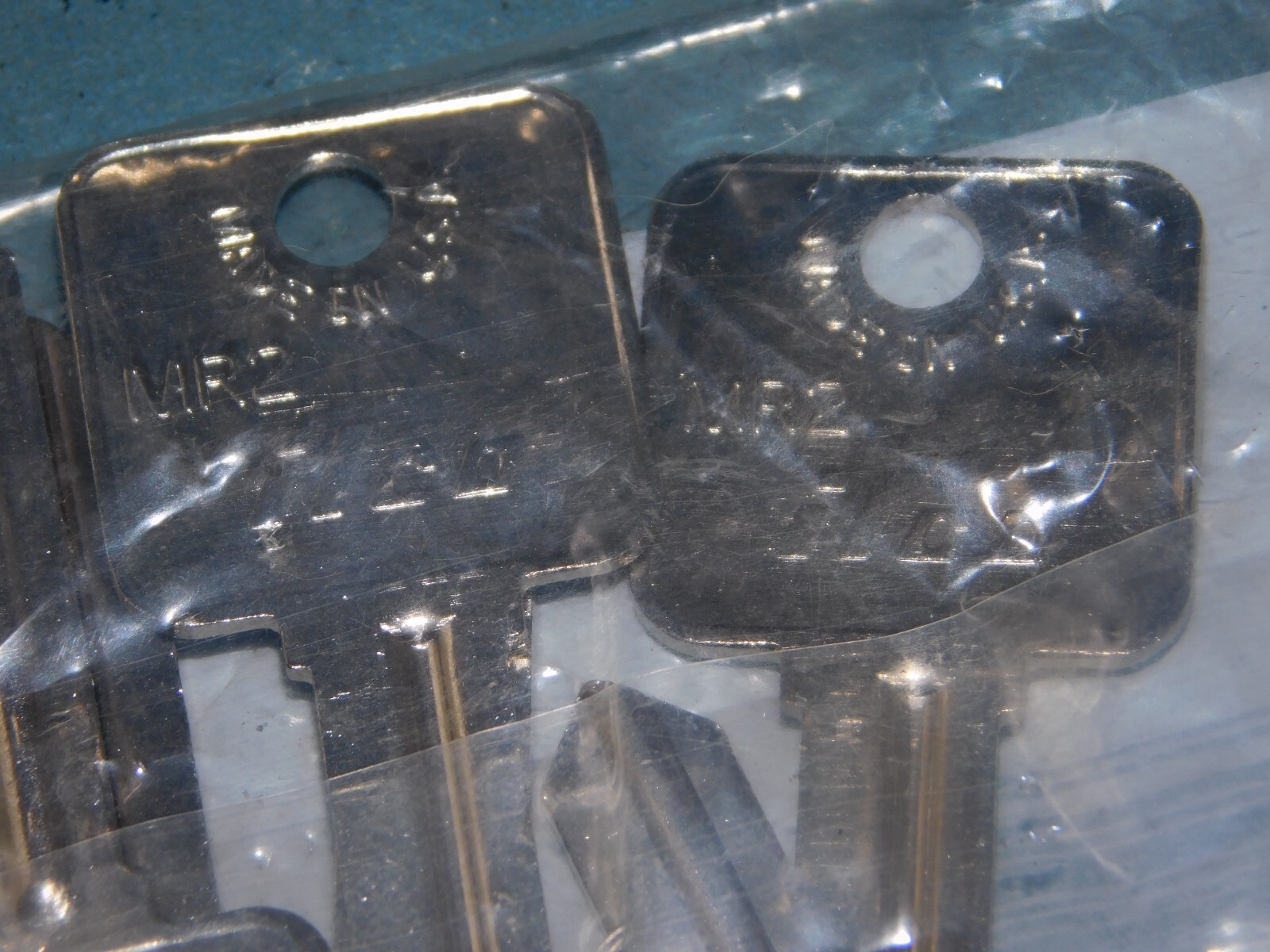 Lot of 10 - ilco MR2 - MR key blank fits Rousseau - #81 | eBay