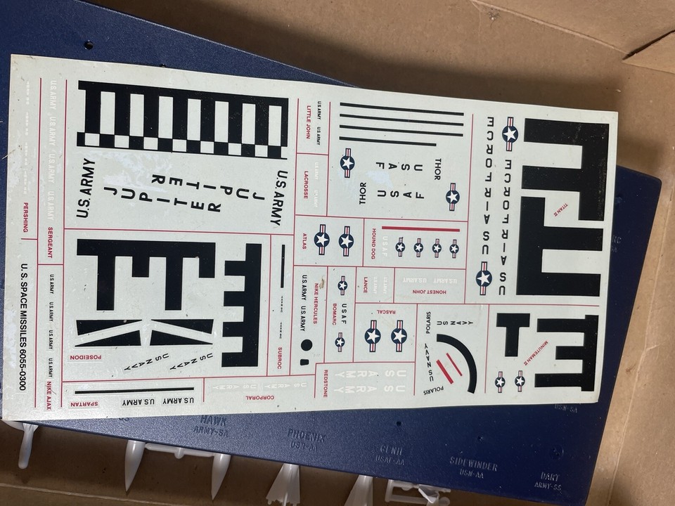 US Space Missiles - Monogram Heritage Edition - 1/128 Scale Unassembled ...