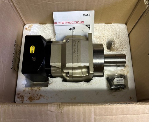 NEW APEX DYNAMINCS AF100-040-S2-P2 / AF100040S2P2 GEARBOX 40:1 RATIO ...