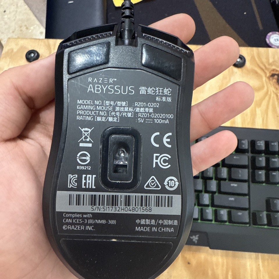 Razer BlackWidow Ultimate keyboard with a Razer Abyssus mouse | eBay