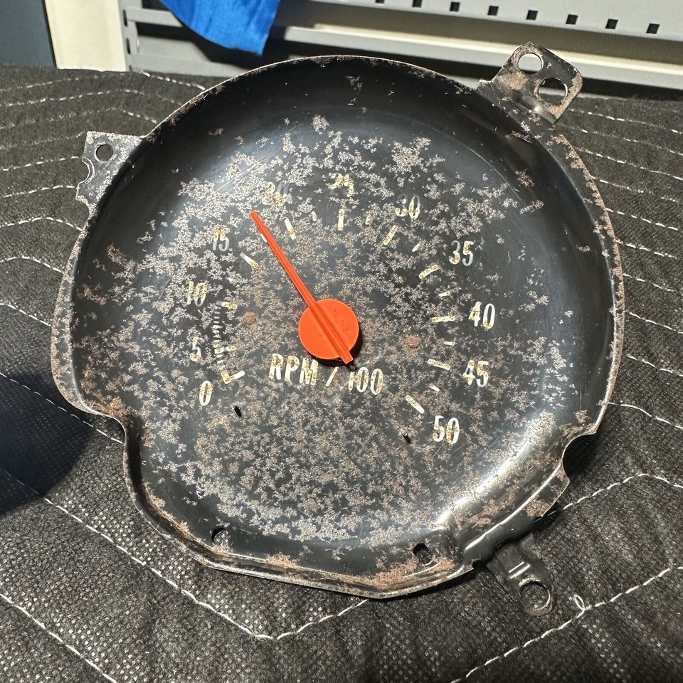 73 74 75 Squarebody CHEVY GMC TRUCK BLAZER Tach Tachometer GAUGE C10 K5 ...