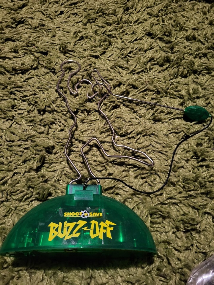 RARE - Shoot n Save Buzz Off Buzzer Game - Complete - Kids Games ...