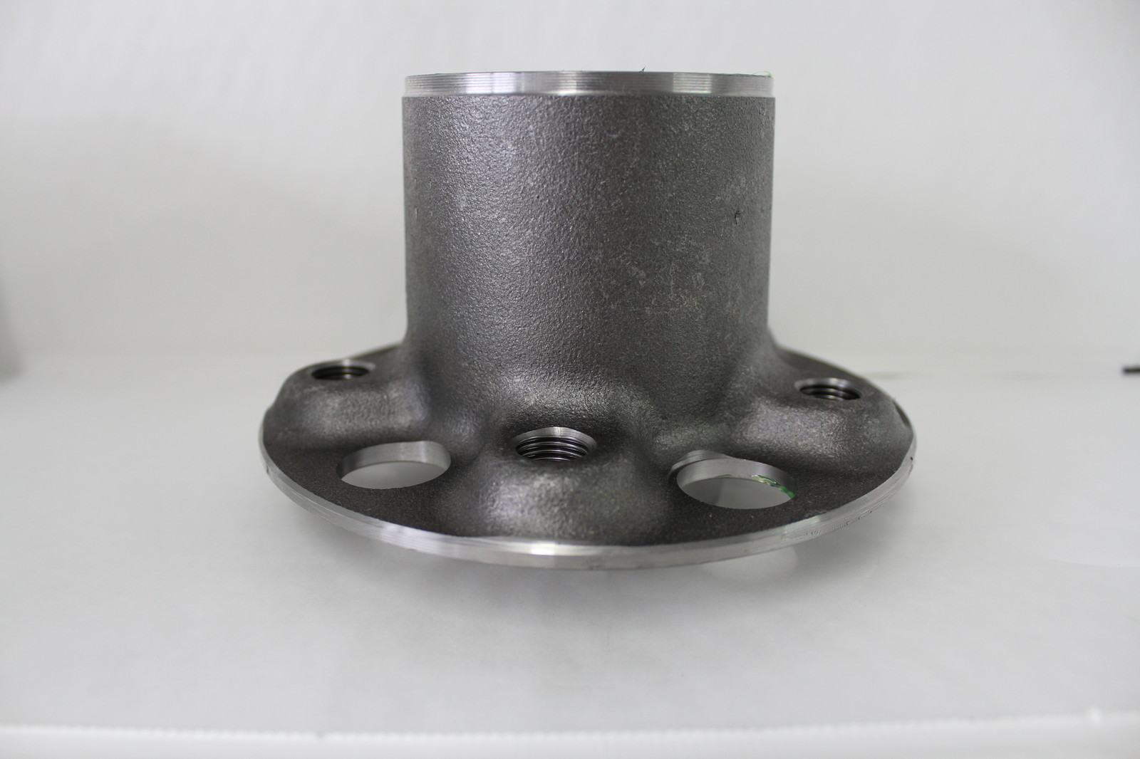 NEW Genuine Mercedes-Benz W212 E-Class Front Wheel Hub With Bearing ...