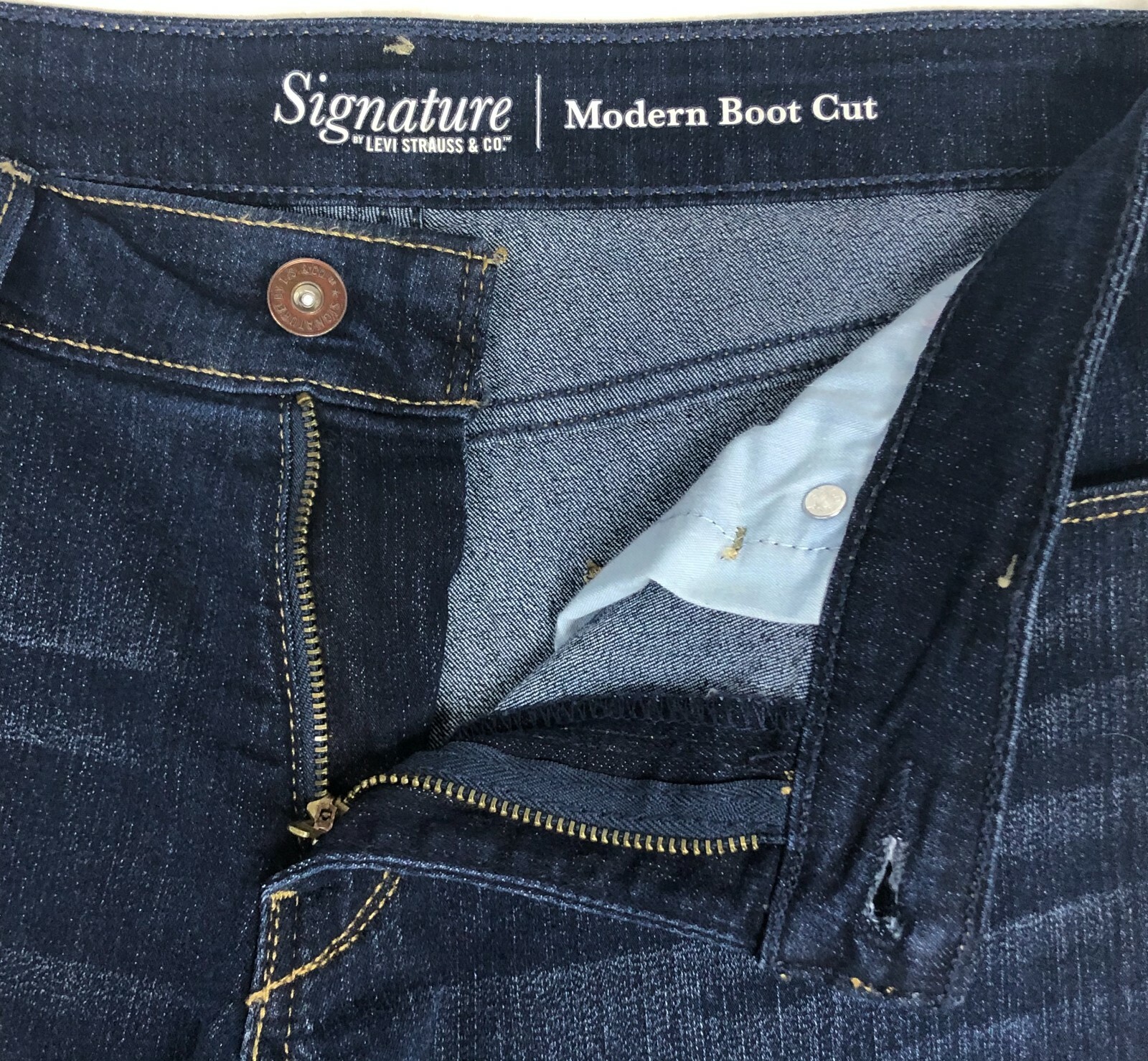 Levi Signature Modern Bootcut Womens Stretch Denim Je… - Gem