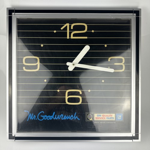 Mr. Goodwrench General Motors Dealership Lighted Clock 70’s-80’s GM ...